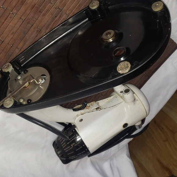 Sunbeam | Kitchen | Vintage 94 Sunbeam Mixmaster Stand Mixer Model 9 ...